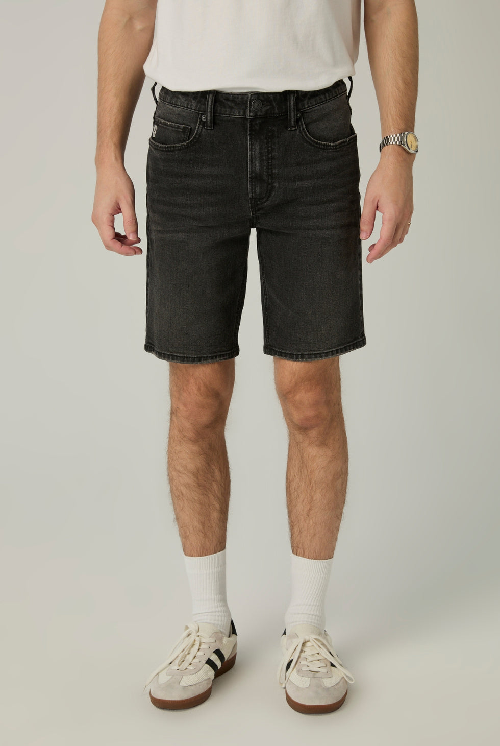 DESTROYED BLACK WASH SLIM DENIM SHORTS – CC Double O Official Store